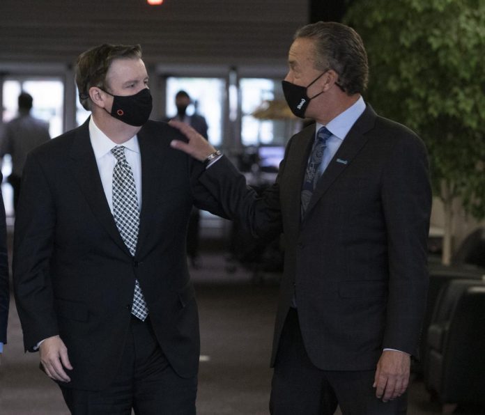 Global News will take a $13-million hit if the Rogers-Shaw merger goes ...