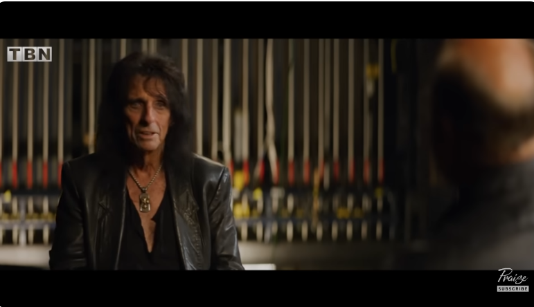 Alice Cooper talks about his faith in Jesus Christ and Eternal Security ...